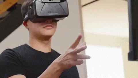 Oculus VR kauft Pebbles Interfaces