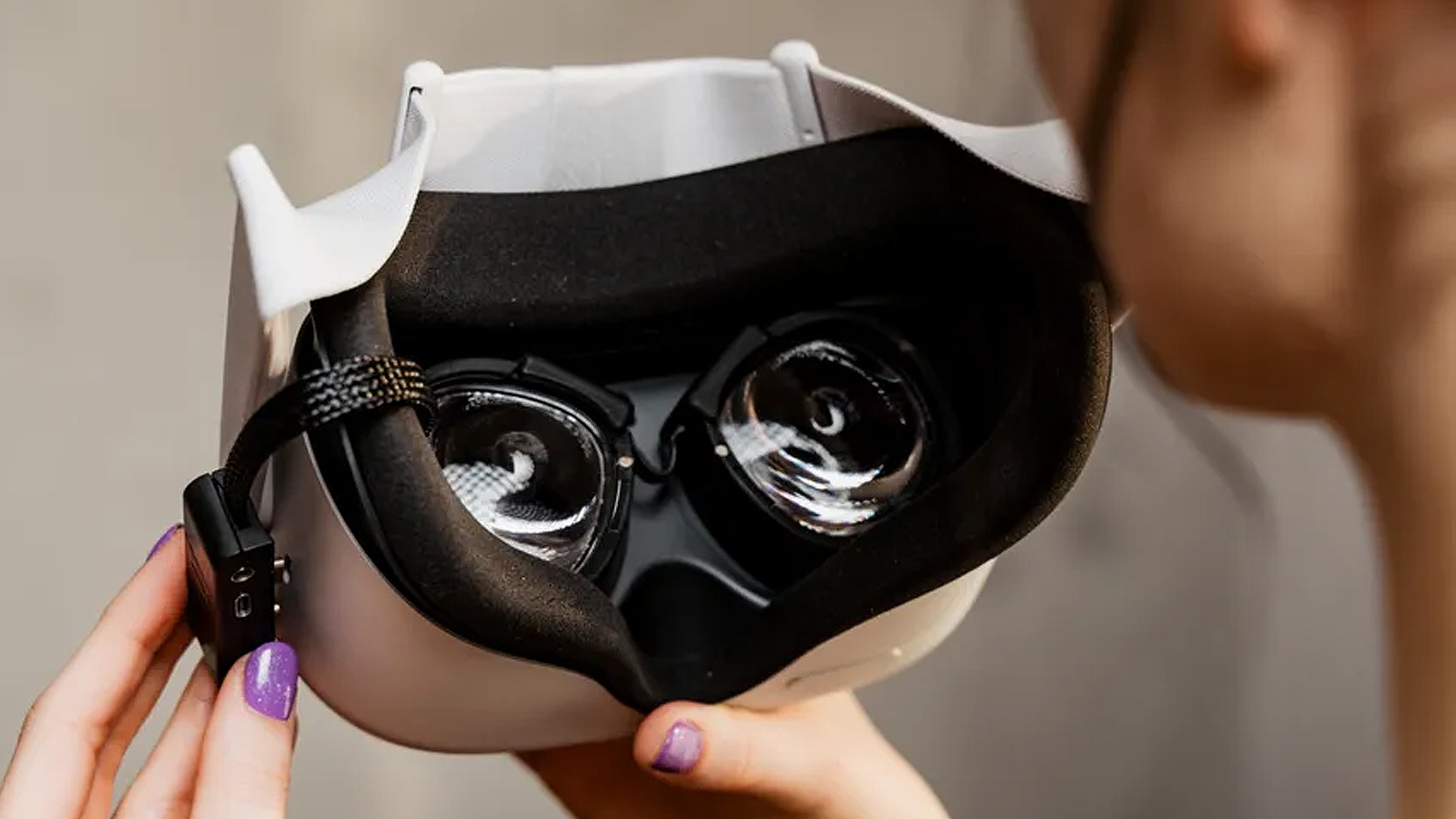 Meta Quest: Aufrüstbares Eye-Tracking-Modul auf Eis gelegt